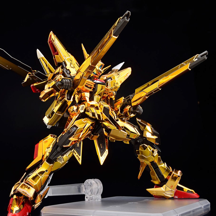The Gunpla "RG 1/144 Akatsuki Gundam (Bald Eagle Equipment)" from ...